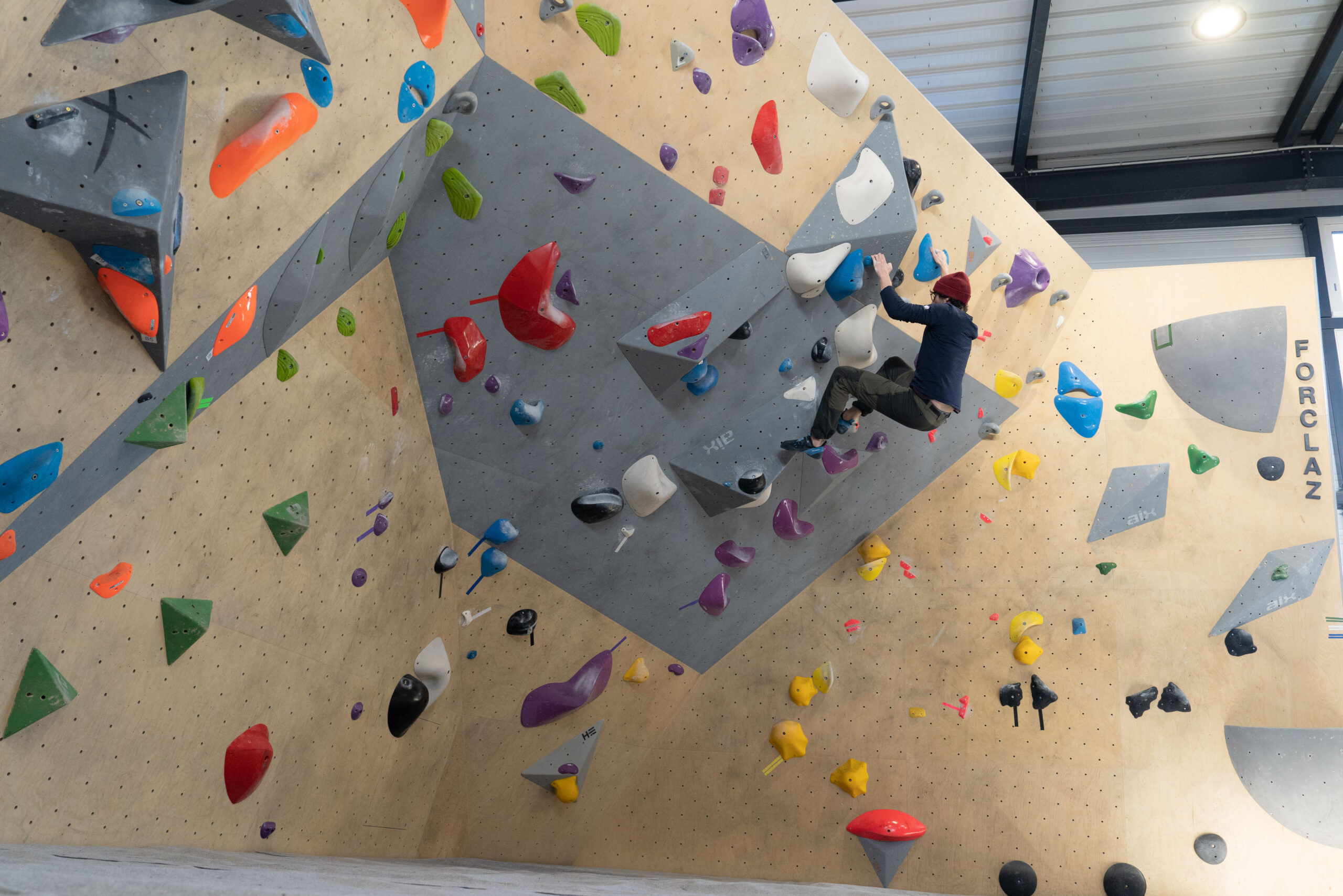 Ouvertures de voies d'escalade pour SAE et Bloc | Sécugrimpe